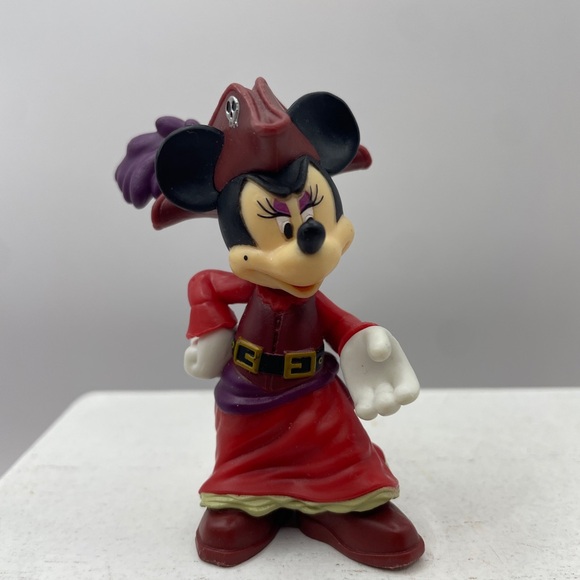 Disney | Toys | Disney Pirates Of The Caribbean Minnie Mouse As ...